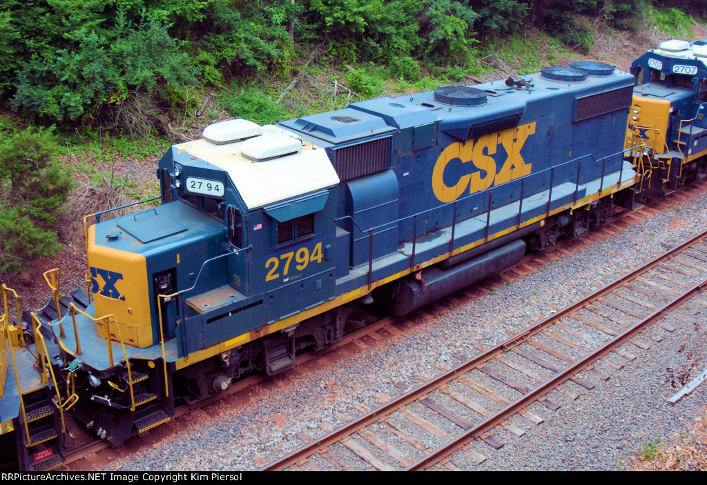 CSX 2794